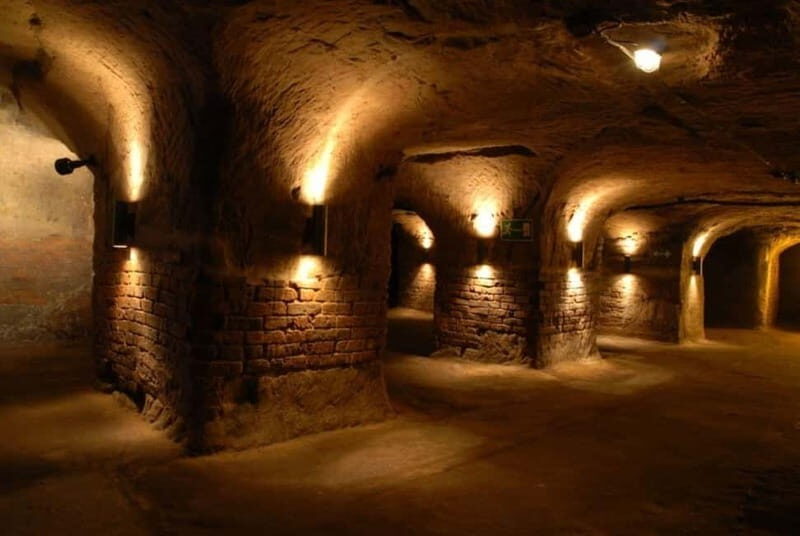 Nuremberg: Historical Rock Cellars Tour - Key Points