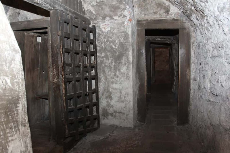 Nuremberg: Medieval Dungeons Guided Tour - Who Should Book This Tour?