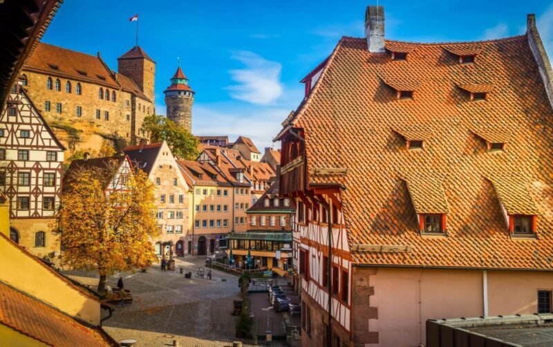 Nuremberg: Private History Tour with a Local Expert - Introduction to the Tour Experience