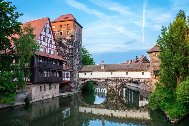 Nuremberg Tour - Half day - Old Town Charm: Town Hall and Handwerkerhof