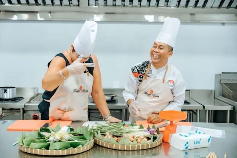 Nusa dua: Balinese Cooking Class with Herb Garden Visit - Key Points