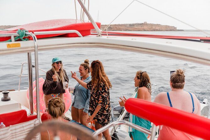 Nusa Kami Catamaran Tour to Formentera - Exploring the Itinerary in Detail