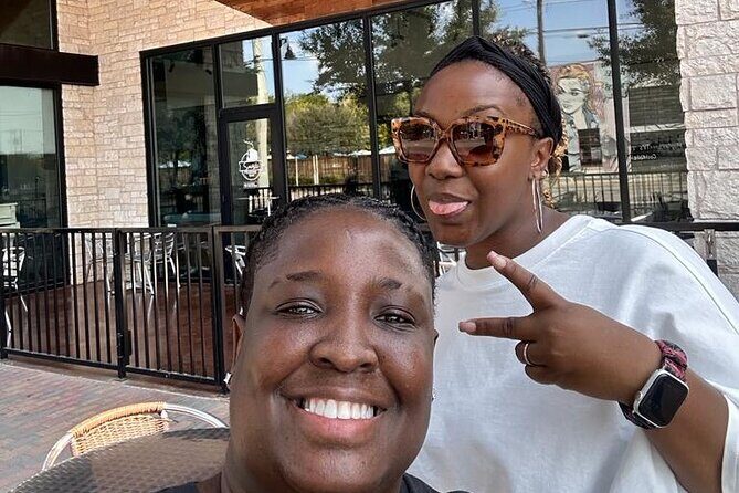 Nutty New London Scavenger Hunt - Who Will Love This Tour?