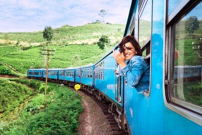 Nuwara Eliya from Kandy by Train - Tea and Waterfalls