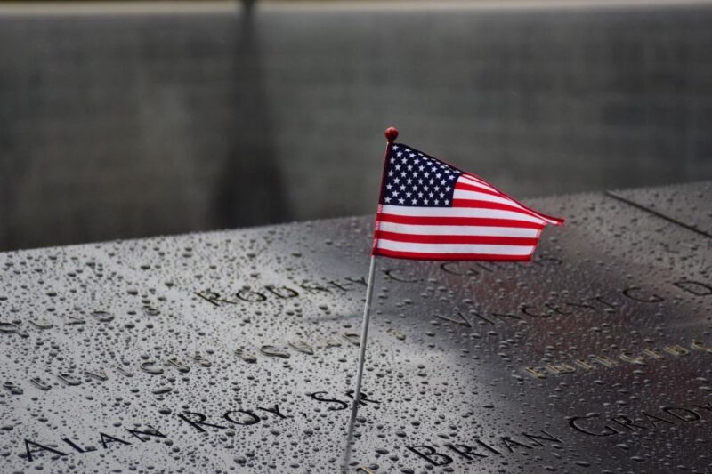 NYC: 9/11 Memorial Tour and Optional Observatory Ticket - The Guide Experience