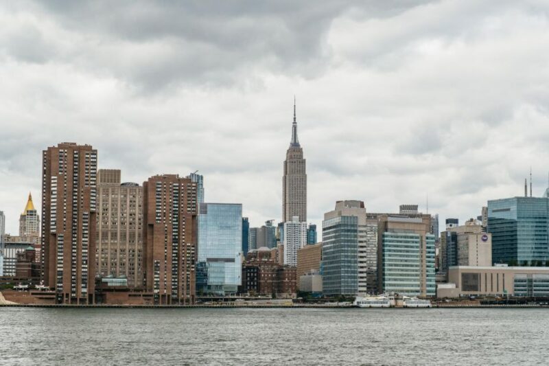 NYC: Around Manhattan Official NYC Architecture Cruise - Practical Details and Tips for Your Trip