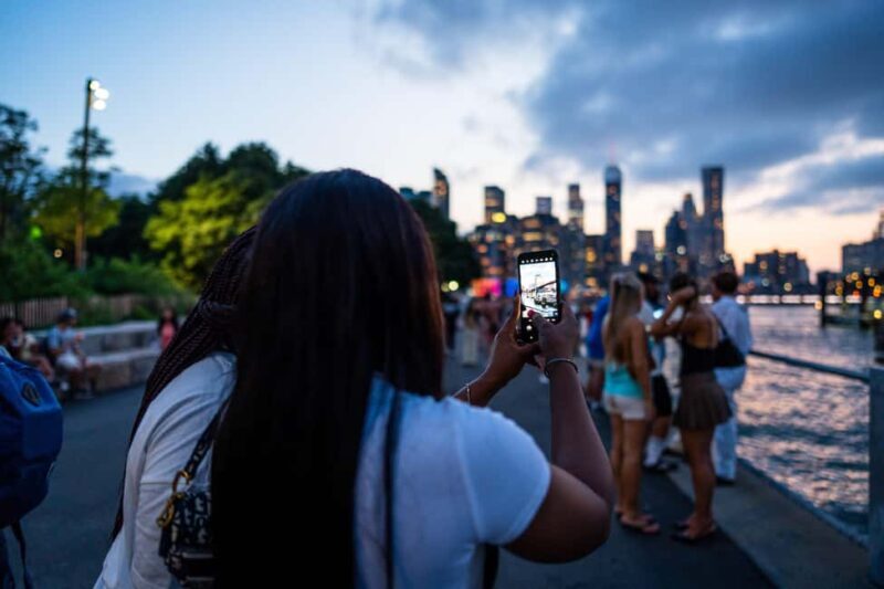 NYC at Night: 3-Hour Luxury Bus Tour of Top Highlights - Practicalities and Tips
