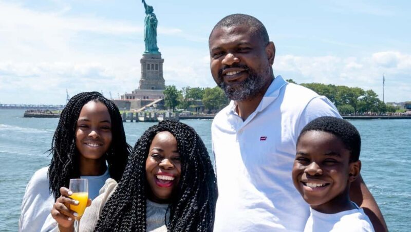 NYC: Bottomless Brunch Cruise - Key Points