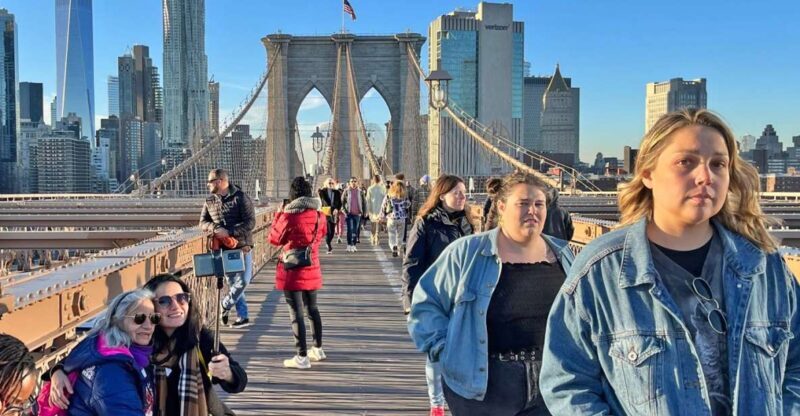 NYC: Brooklyn Bridge and Dumbo Guided Walking Tour - A Deep Dive into the Tour Experience