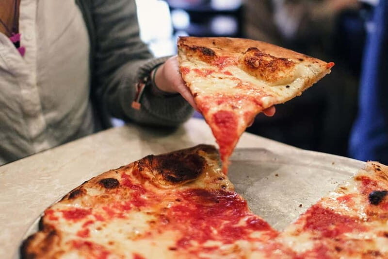 NYC: Brooklyn Walking Tour, Ferry, Pizza & Iconic Bridge - Detailed Analysis of the Experience