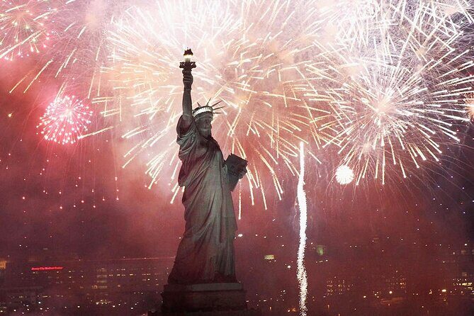NYC: Celebrate New Year's Eve Aboard a Fireworks Cruise - A Practical Guide to the NYC Celebrate New Year’s Eve Fireworks Cruise