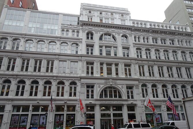 NYC Chelsea self-guided walking tour & scavenger hunt - Practical Considerations
