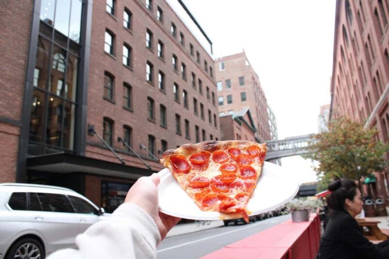 NYC: Chinatown & Little Italy Food Walking Tour - Exploring the Neighborhoods: Chinatown & Little Italy