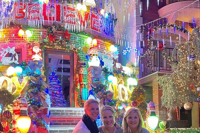 NYC Christmas Lights Tour by Limousine (Manhattan/ Dyker Heights) - Who Will Love This Tour?