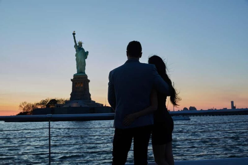NYC: City Cruises Luxury Brunch, Lunch or Dinner Cruise - FAQ