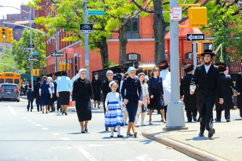 NYC: Contrast Tour Manhattan, El Bronx, Queens & Brooklyn - Who Will Love This Tour?