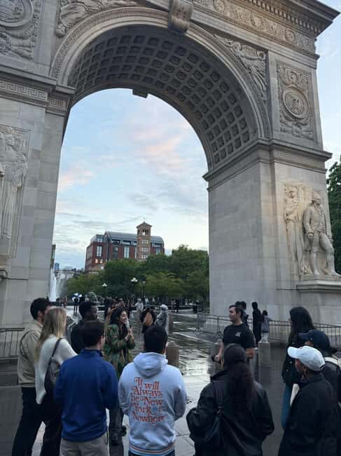 NYC Dark History Tour: Ghosts, Murders & Mafia! - A Closer Look at What the Tour Offers