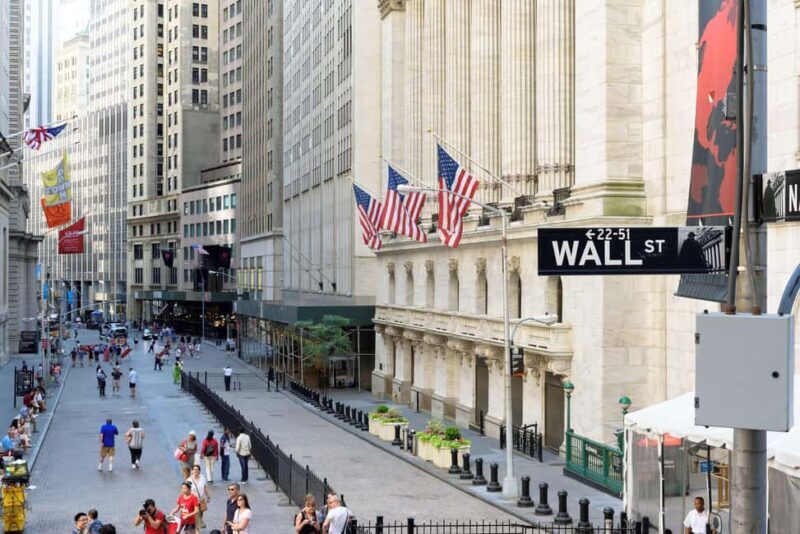 NYC: Downtown, Financial District & Ground Zero Guided Tour - Key Points