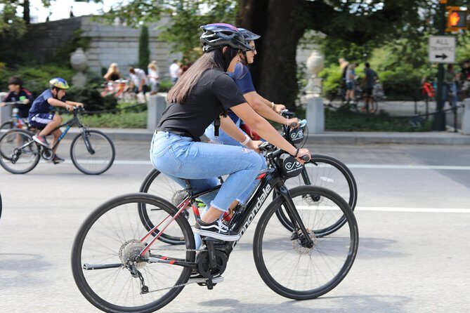 NYC Electric Bike Rentals - Exploring NYC on an Electric Bike: What to Expect