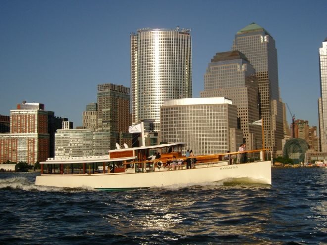 NYC: Evening Jazz Cruise on the Yacht Manhattan - The Route and Sights