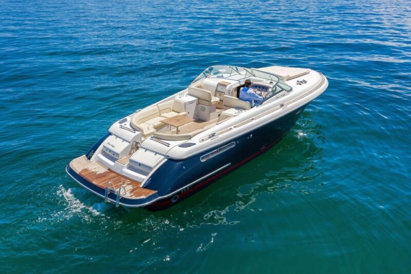 NYC: Fall Foliage Private Yacht Tour - Overview of the Tour Experience