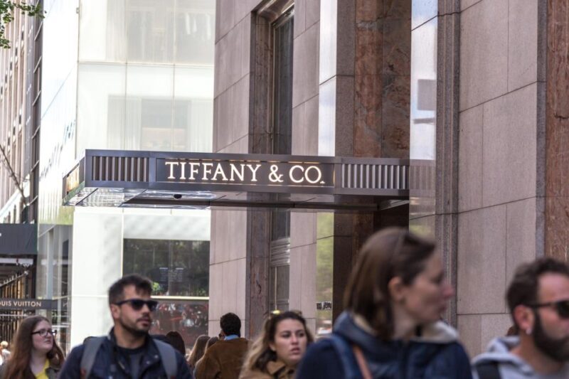 NYC: Fifth Avenue Guided Tour with Top of the Rock Option - Final Thoughts: Is This Tour Right for You?