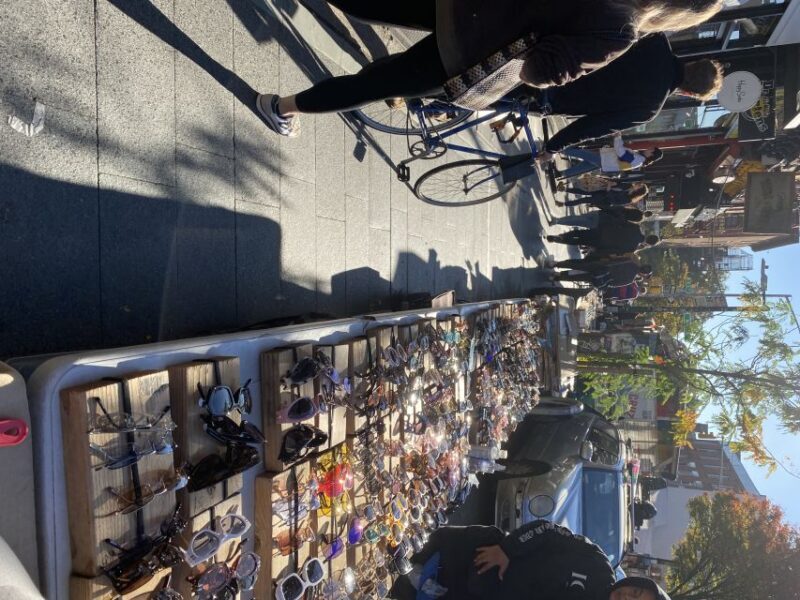 NYC | French guided tour Bushwick & Williamsburg - Exploring Brooklyns Vibrant Neighborhoods with a French-Guided Walking Tour