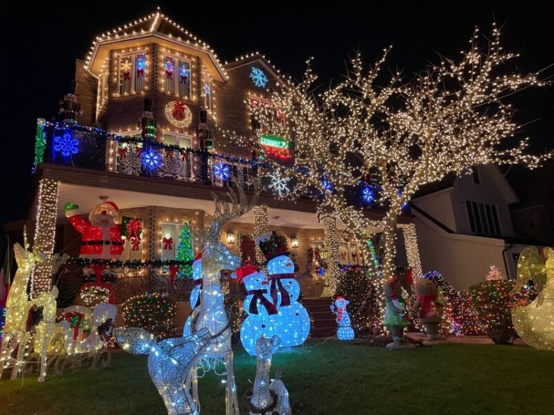 NYC | French guided tour of Christmas in Brooklyn - Experience Breakdown