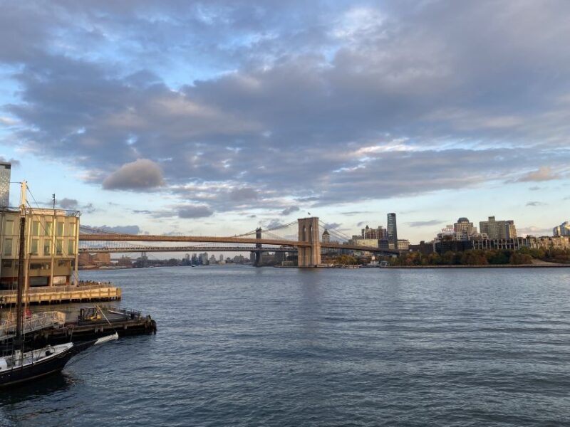 NYC | French guided tour Southern Manhattan - The Monumental Spirit of the World Trade Center Area