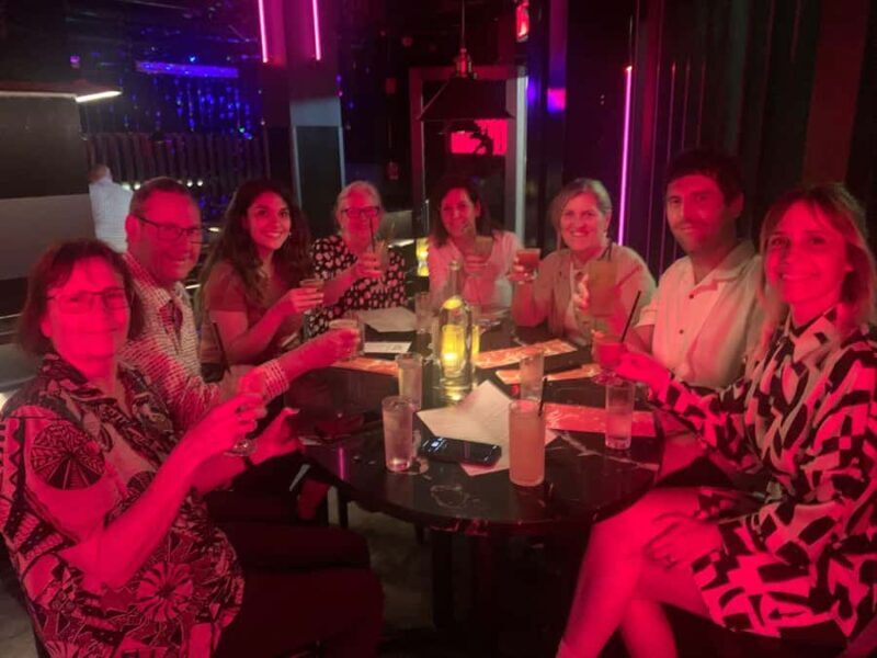 NYC: Glitz Glam and Gangsters Night Out Tour - The Experience: Atmosphere and Vibe