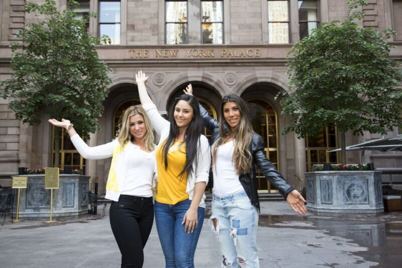 NYC: Gossip Girl Sites Bus Tour - An Easy and Stylish Look at Gossip Girl’s Manhattan