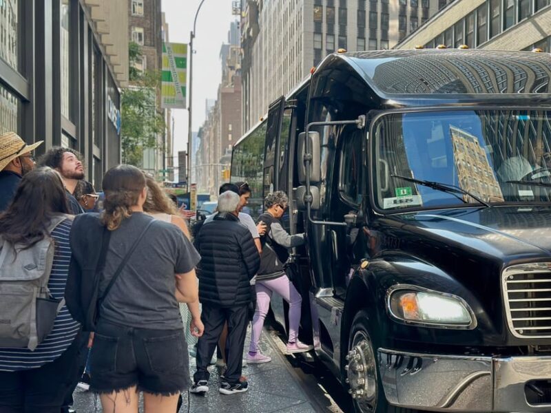 NYC: Half-Day Luxury Bus Tour of Top Highlights - Who Should Consider This Tour?