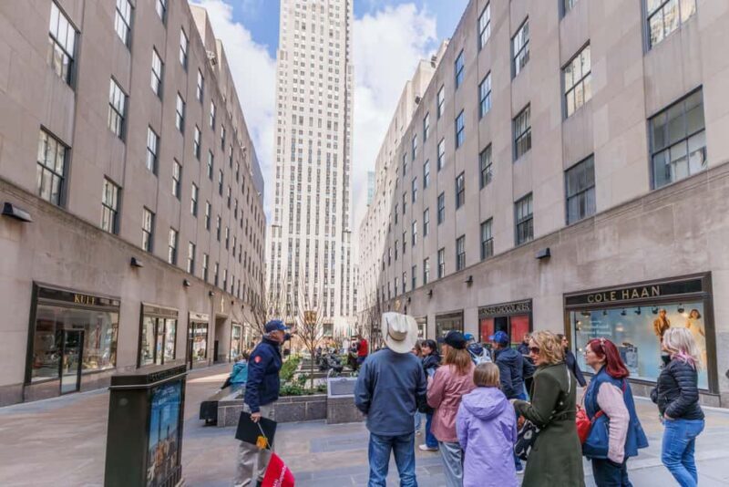 NYC: Half-Day Luxury Bus Tour with Empire State Access - Deep Dive into the Itinerary
