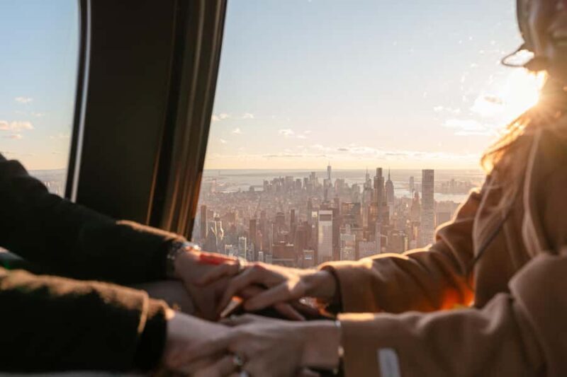 NYC: Helicopter Tour over New York with Proposal Package - An Overview of the Experience