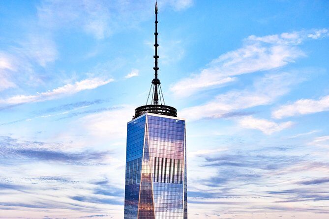 NYC Hop-on Hop-off Downtown Tour plus One Attraction - What’s Included and What’s Not