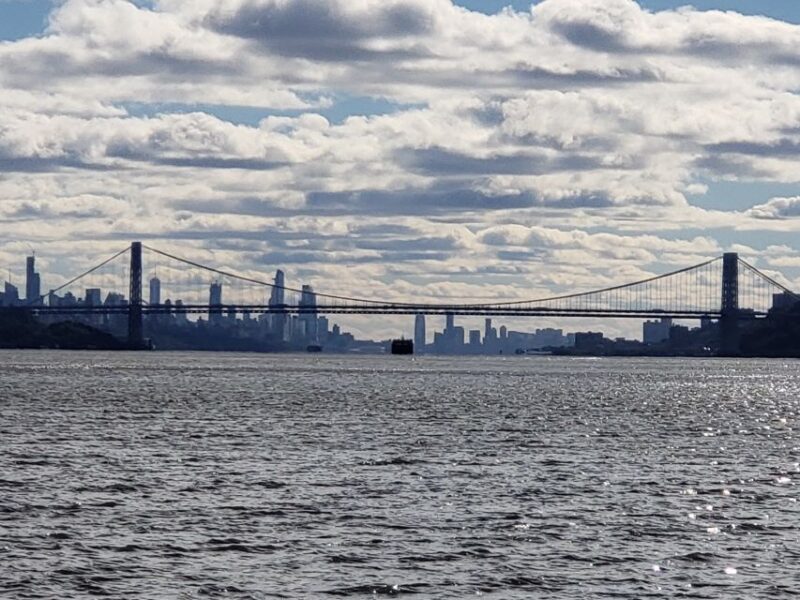 NYC: Hudson River Fall Foliage Sailing Trip - An Inviting Introduction to the Experience