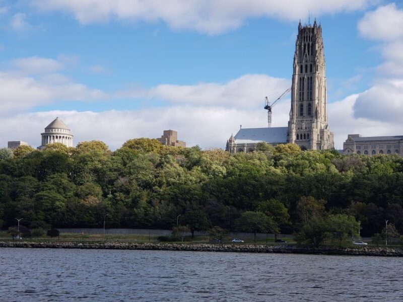 NYC: Hudson River Fall Foliage Yacht Tour - A Detailed Look at the Experience