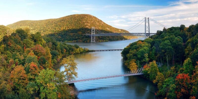 NYC: Hudson Tour with Sleepy Hollow and Walkway Over Hudson - Train Travel and Group Size