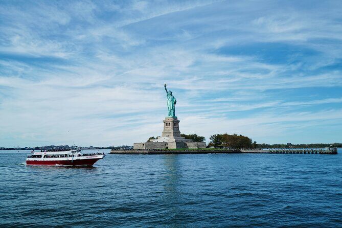 NYC ICONIC Landmarks Small Group Max 12 Half-Day Tour in New York - Final Thoughts