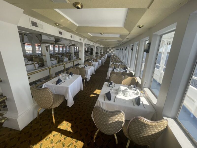 NYC: July 4th Fireworks Party Cruise with BBQ Buffet & Bar - What to Expect During the Cruise