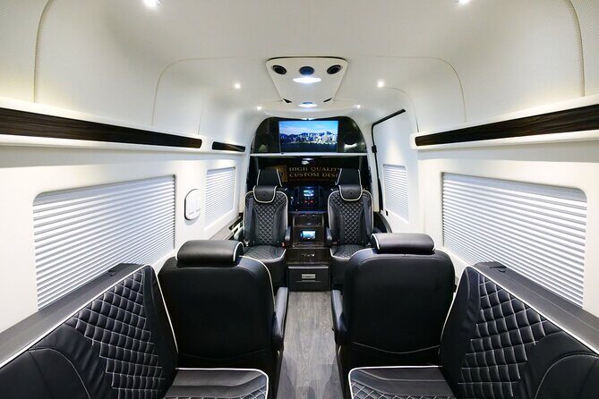 NYC Luxury Sprinter Van Tours & Transfers | JFK, LGA, Hamptons - What Makes This Tour Stand Out?