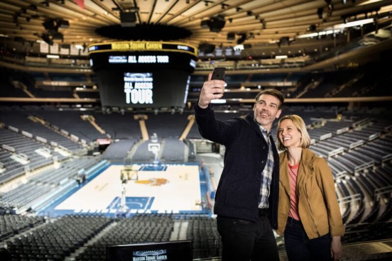 NYC: Madison Square Garden Tour Experience - In Closing