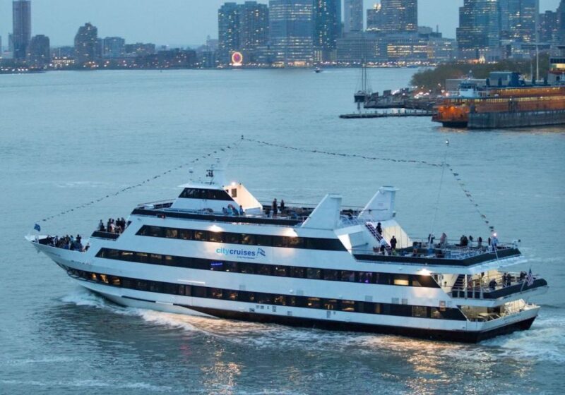NYC: New Year's Eve Buffet Dinner Fireworks Harbor Cruise - Key Points