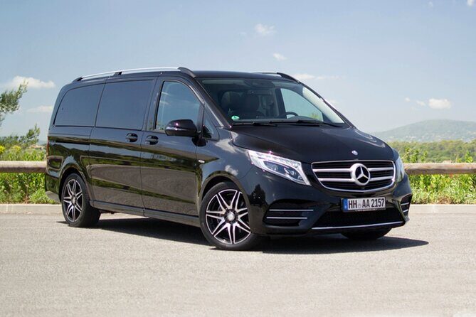 NYC New York Airport EWR Private Transfer to Manhattan | Brooklyn - Pricing and Value