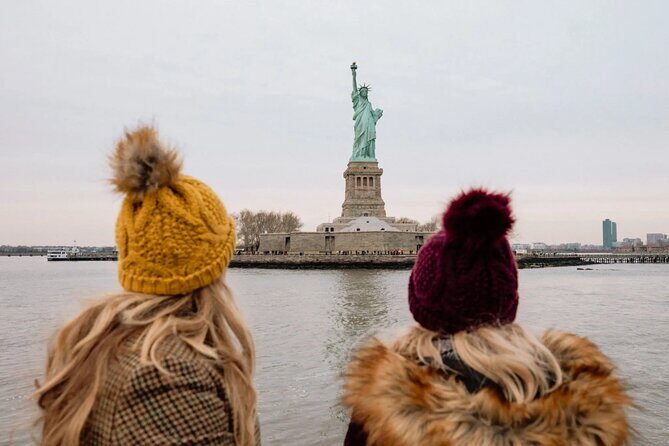 NYC Night Bus Sightseeing Tour with Free Statue of Liberty Cruise - FAQ