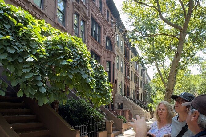 NYC Private Walking Tour: Local Insights, History & Food - A Detailed Look at the Itinerary and Experience