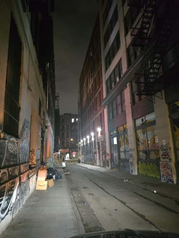 NYC: Spanish tour through narrow, authentic streets - Evaluating Value and Price