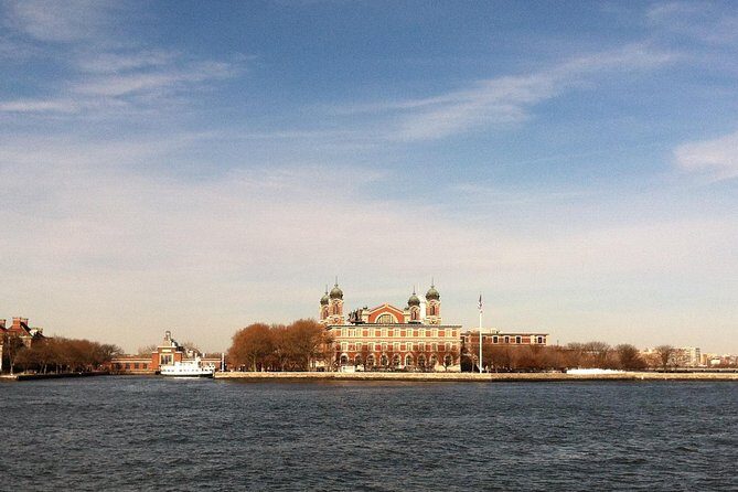 NYC Statue of Liberty Ferry and Transfer - The Sum Up