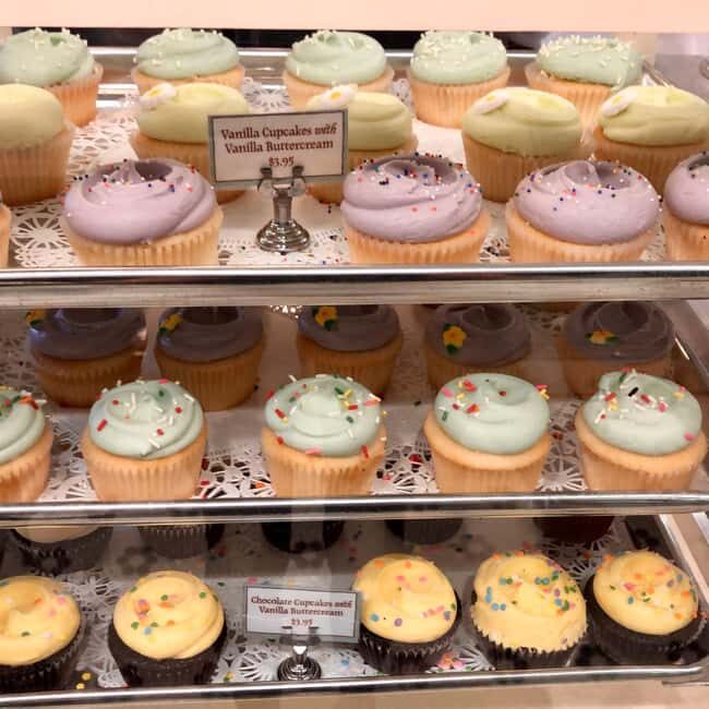 NYC: Street Food Guided Walking Tour in Greenwich Village - The Itinerary and Food Stops