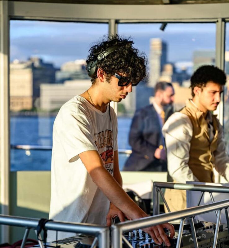 NYC Sunset Cruise with DJ, Skyline & Statue of Liberty - In-Depth Review of the Experience